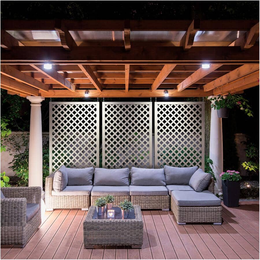 Dimension Classic Diamond Fence Garden Plus